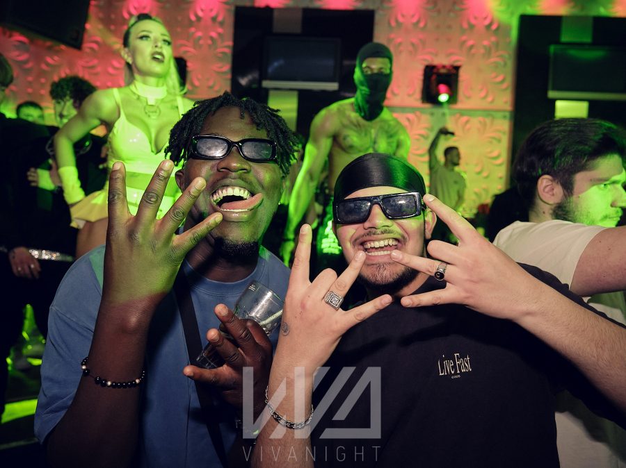 All GALLERIES - Vivanight